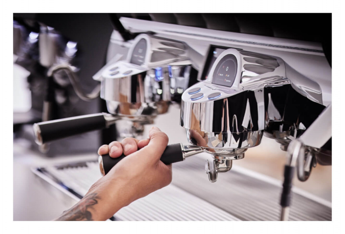 Victoria Arduino Black Eagle Maverick, 3 Group Head, Volumetric ...